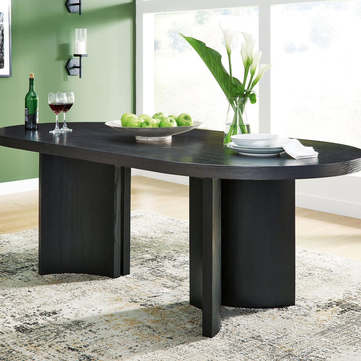Roanhowe Black Dining Table – Redwood Home Furniture