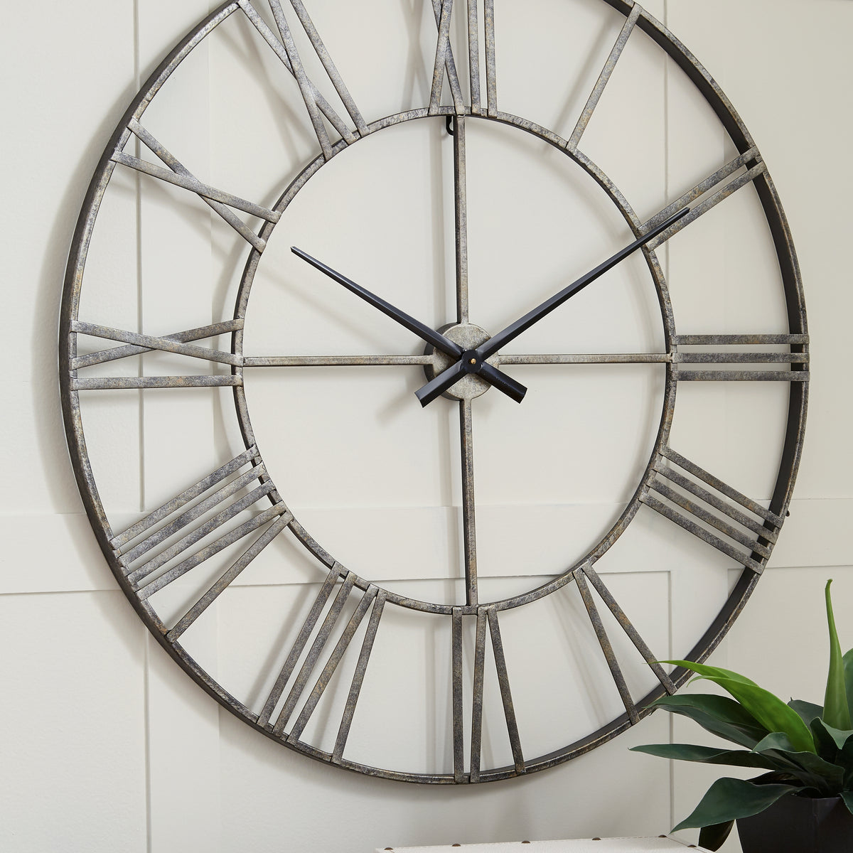 Paquita Antique Silver Wall Clock – Redwood Home Furniture